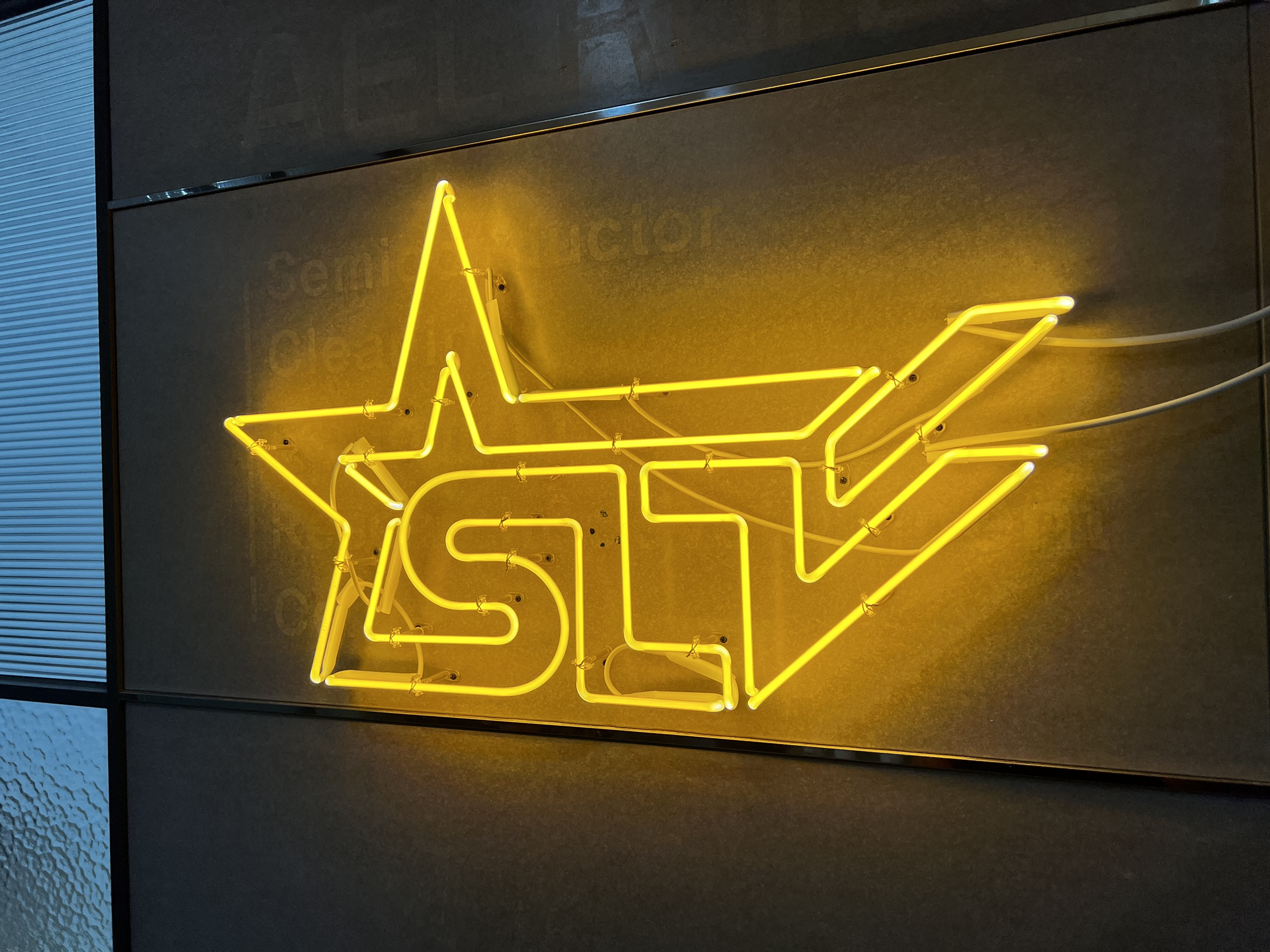 SLT | ﻿Design layered - 디자인레이어드